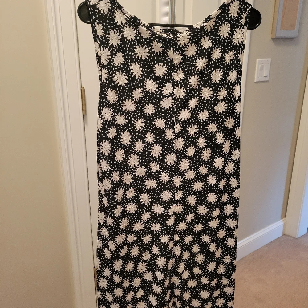 Ronni Nicole | Dresses | Ronni Nicole Black And White Daisy Midi Dress ...